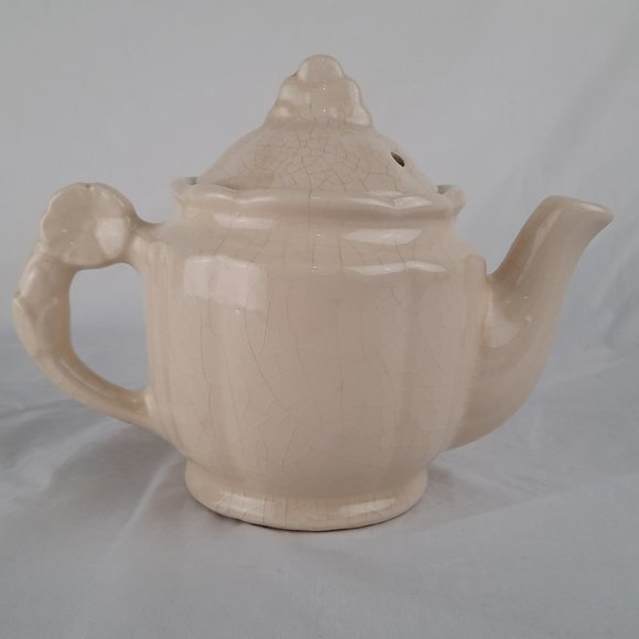 Swanson Pottery | Dining | Vintage Shawnee Pottery Teapot 94s Cream ...